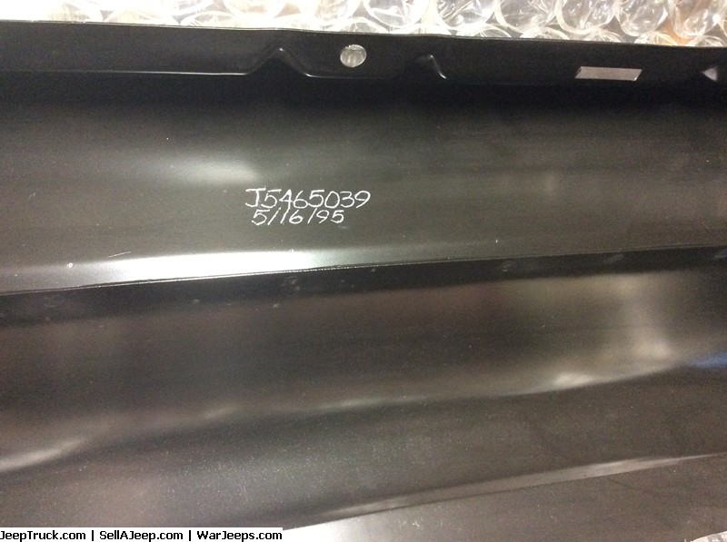 NOS OEM Genuine Mopar Jeep WT Fenders 8
