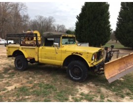1967 Kaiser Jeep M715 3