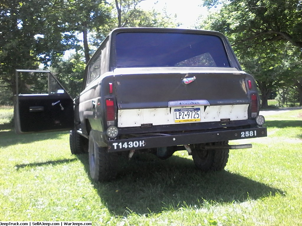 1974 Jeep Cherokee 4