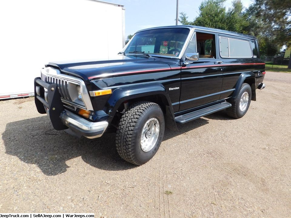1982 AMC Jeep Cherokee Laredo 6