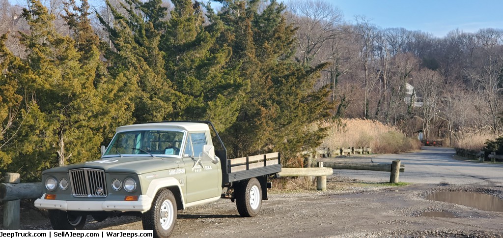 1967 Jeep J3000 Gladiator 1