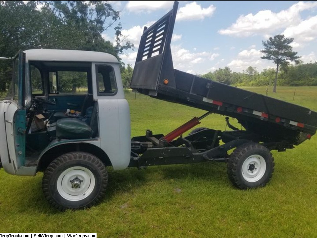 1962 Jeep FC-170 3
