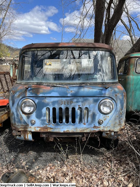 Two - Jeep FC-170 2
