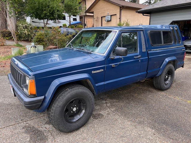 1988 Jeep Comanche 4x4 Short Bed with Topper 4.0L 5spd 3